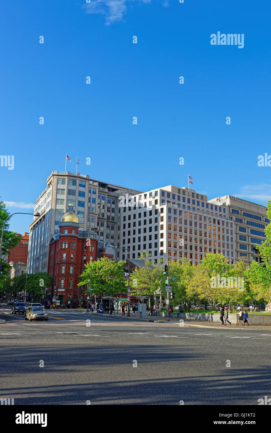 American national insurance company building hi-res stock photography ...