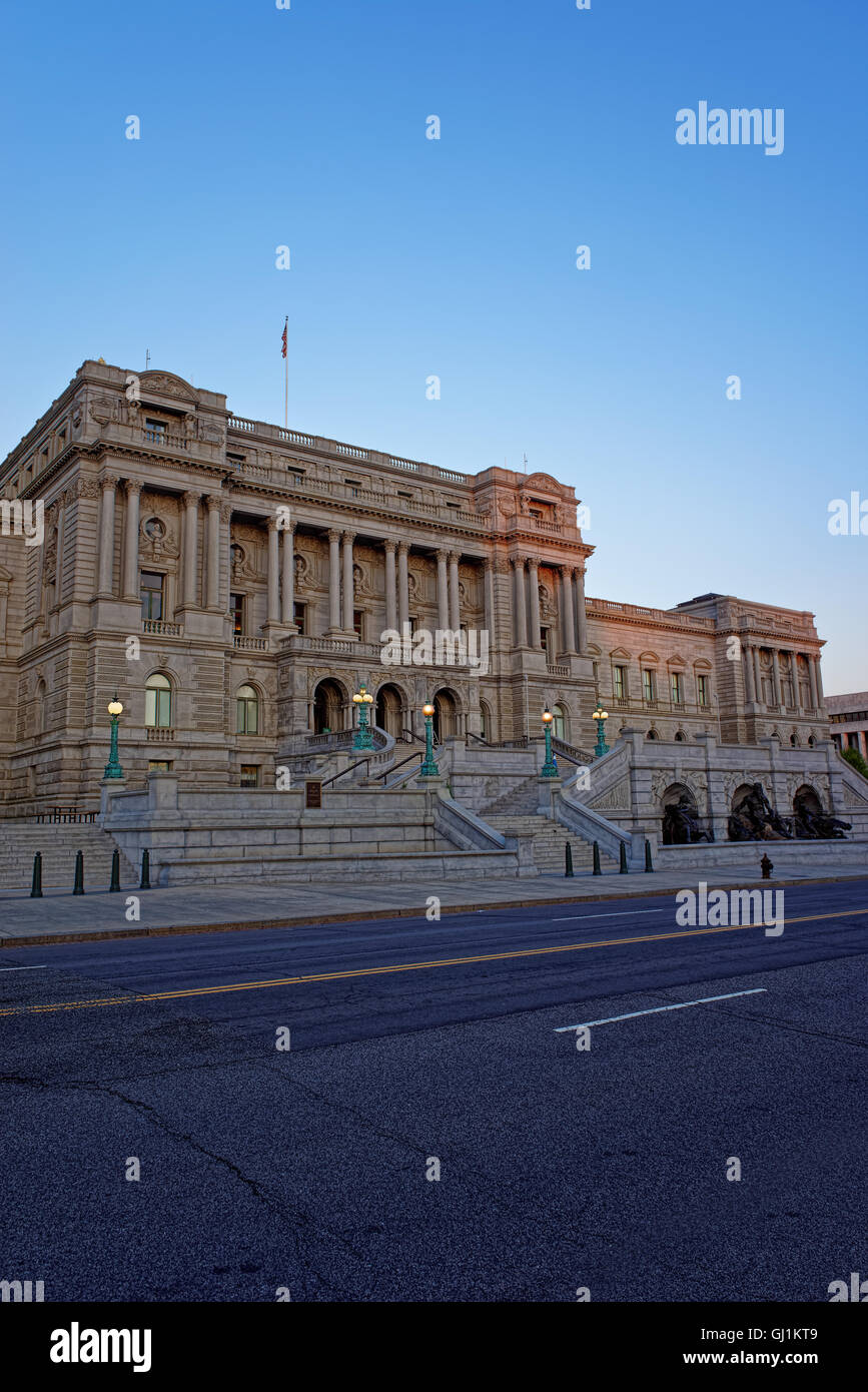 Largest library in the world hi-res stock photography and images - Alamy