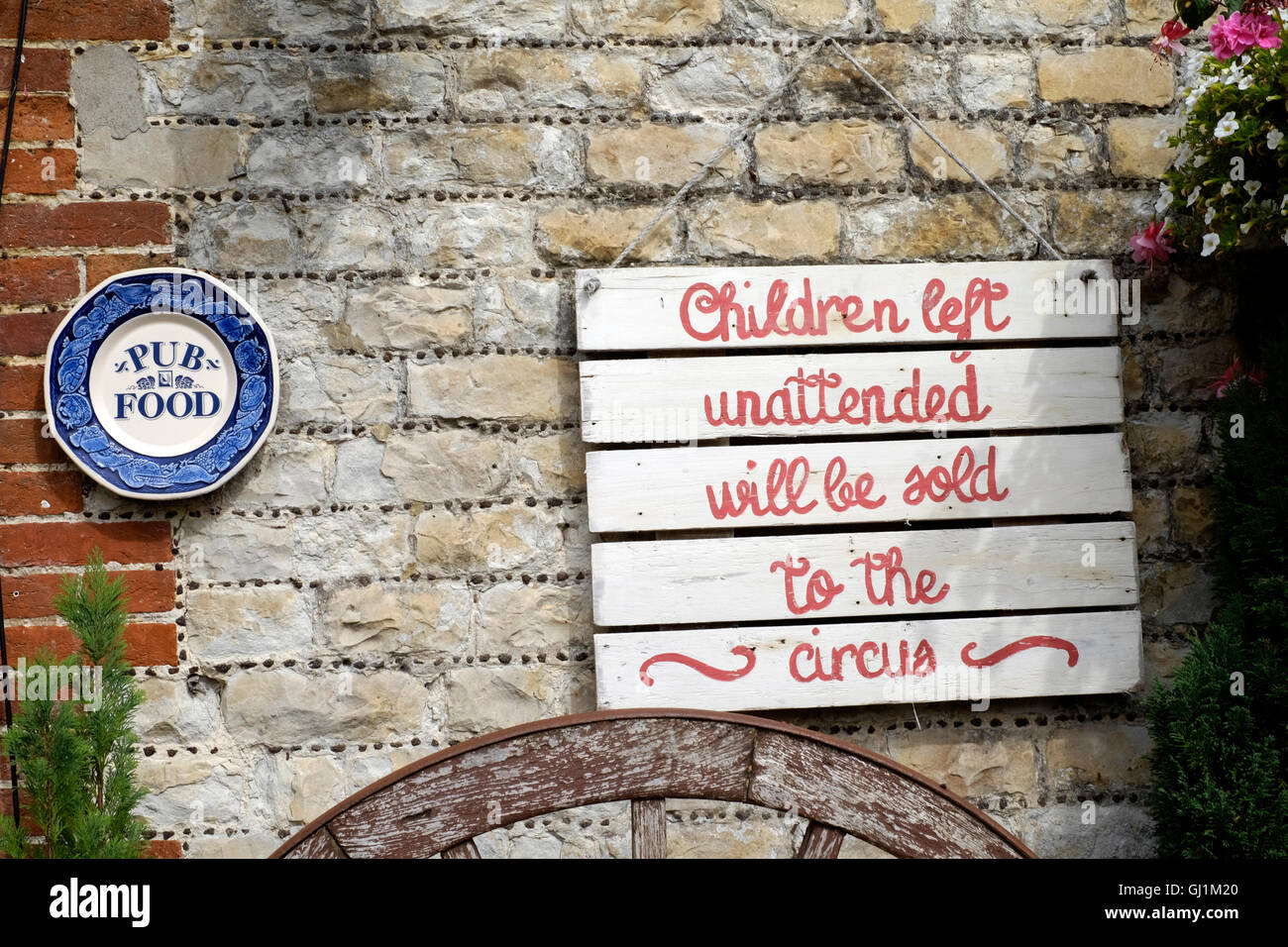 Children must not be left unattended sign hi-res stock photography and ...