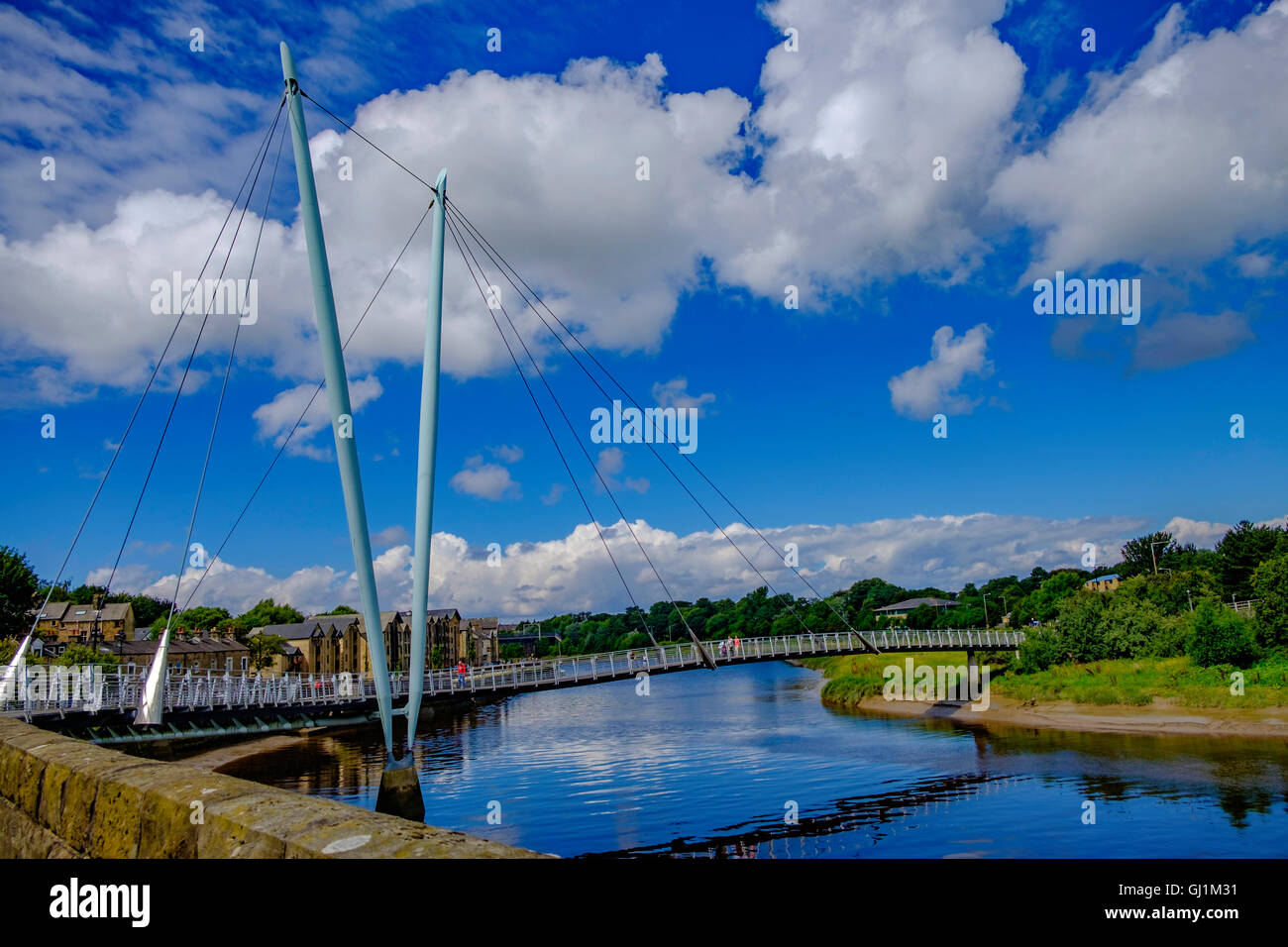 Lancaster river lune millennium bridge hi-res stock photography and ...