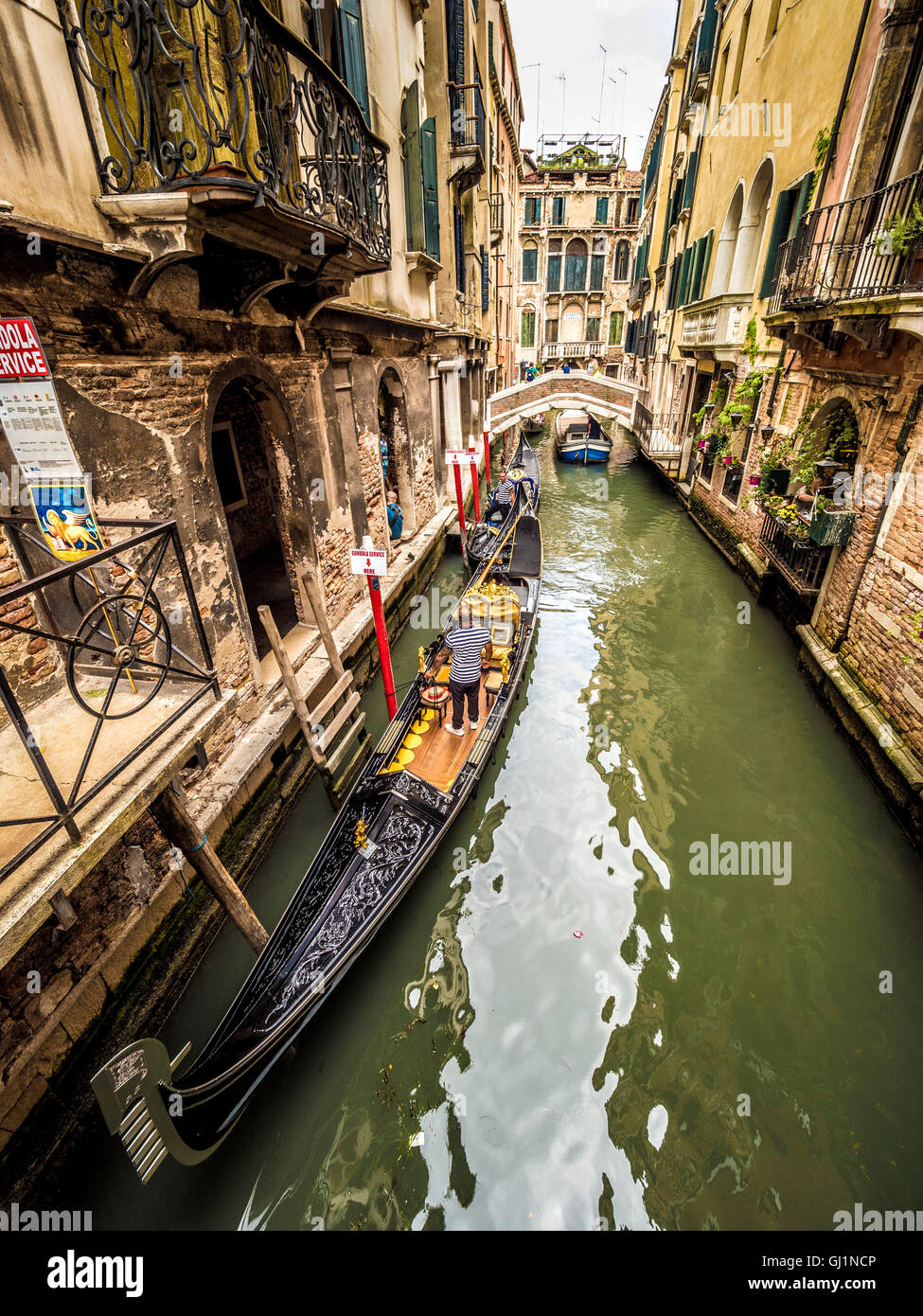 Gondolas on narrow canal hi-res stock photography and images - Alamy
