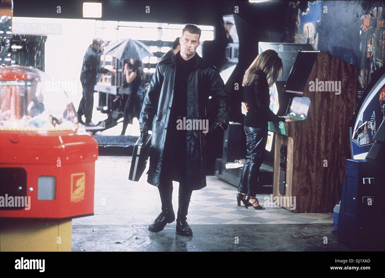 THE REPLACEMENT KILLERS - DIE ERSATZKILLER- TIL SCHWEIGER (Mitte ...