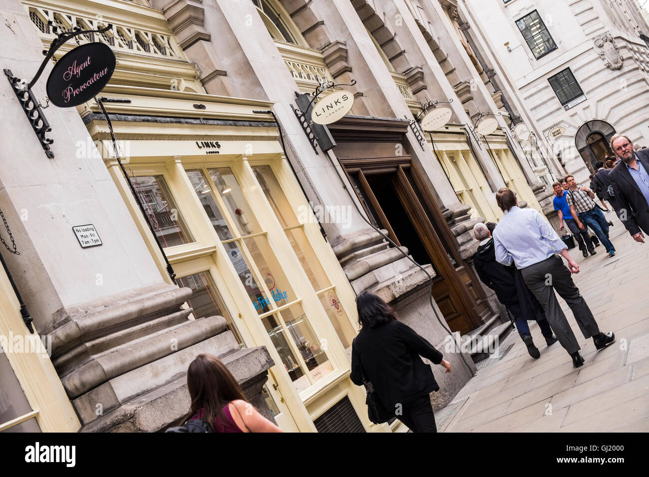 Street scene, Cornhill, City of London, England, U.K Stock Photo - Alamy