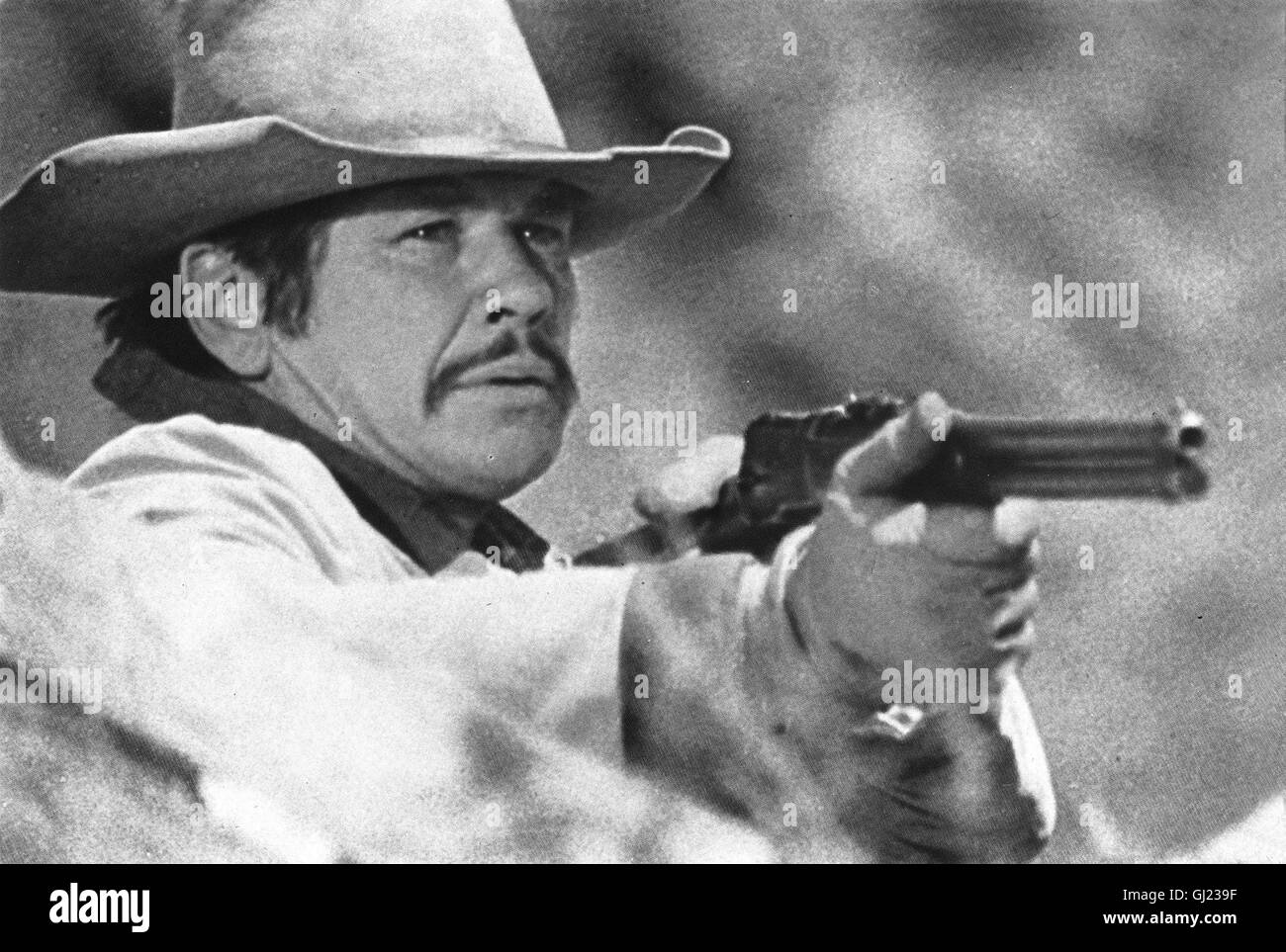 Chino charles bronson 1973 hi-res stock photography and images - Alamy