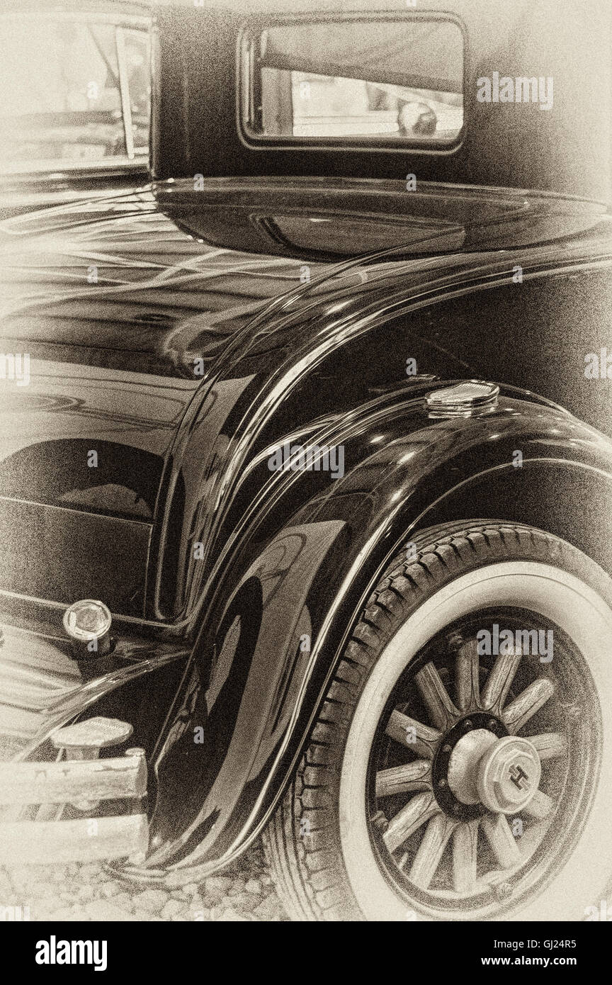 1930 car engine black and white hi-res stock photography and images - Alamy