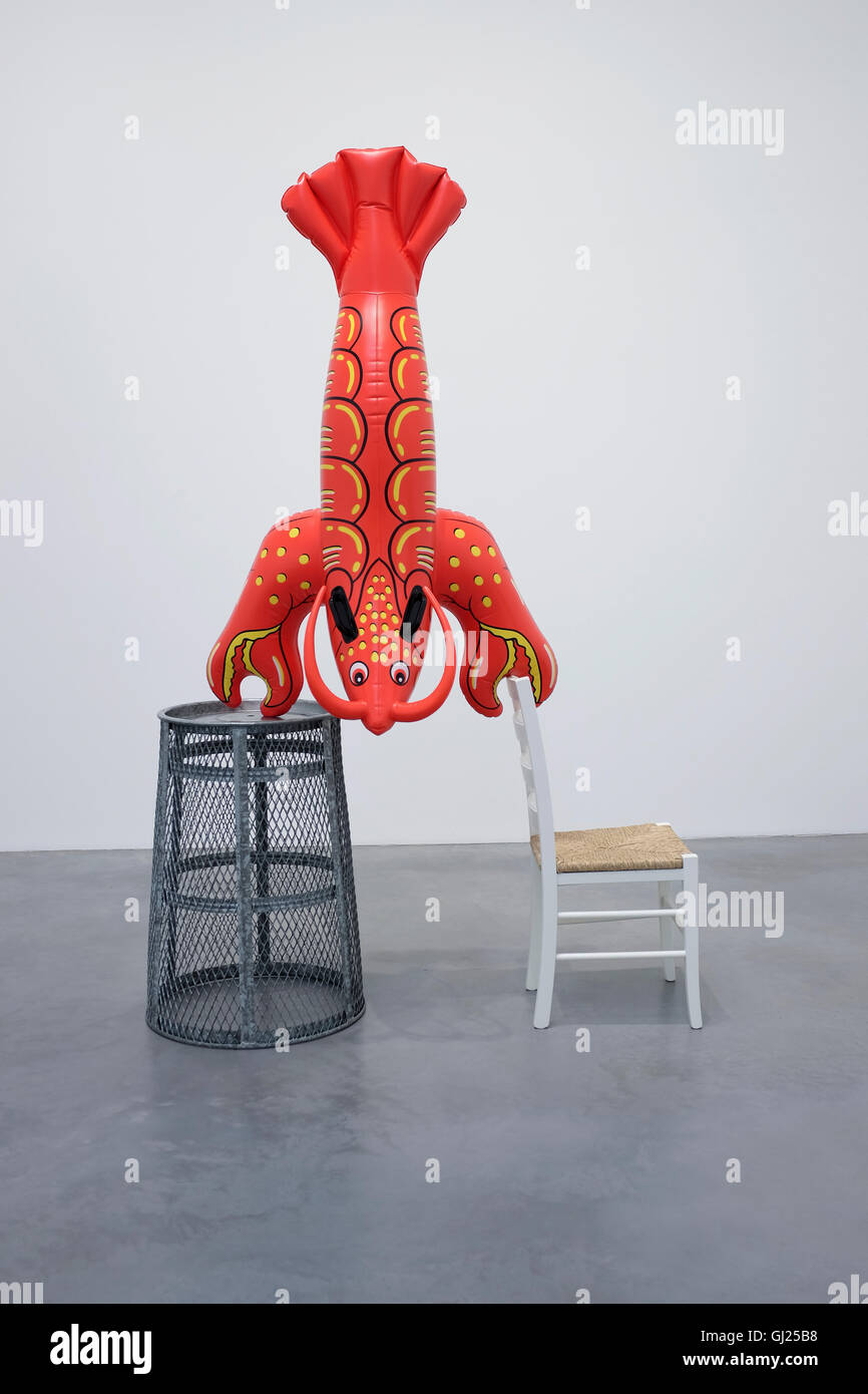 Jeff Koons , Newport street gallery London Stock Photo - Alamy