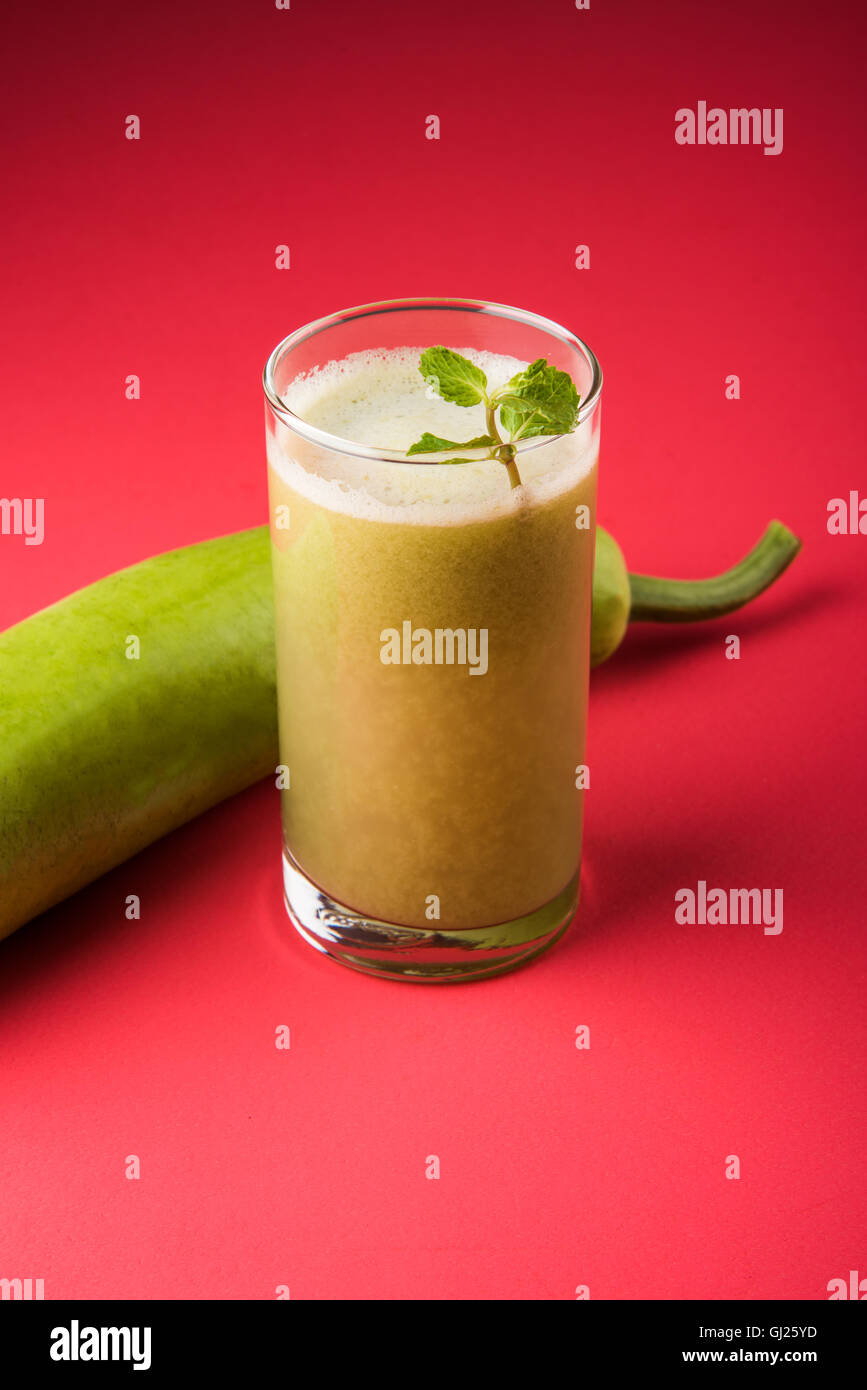 Juice bottle gourd lauki hi-res stock photography and images - Alamy