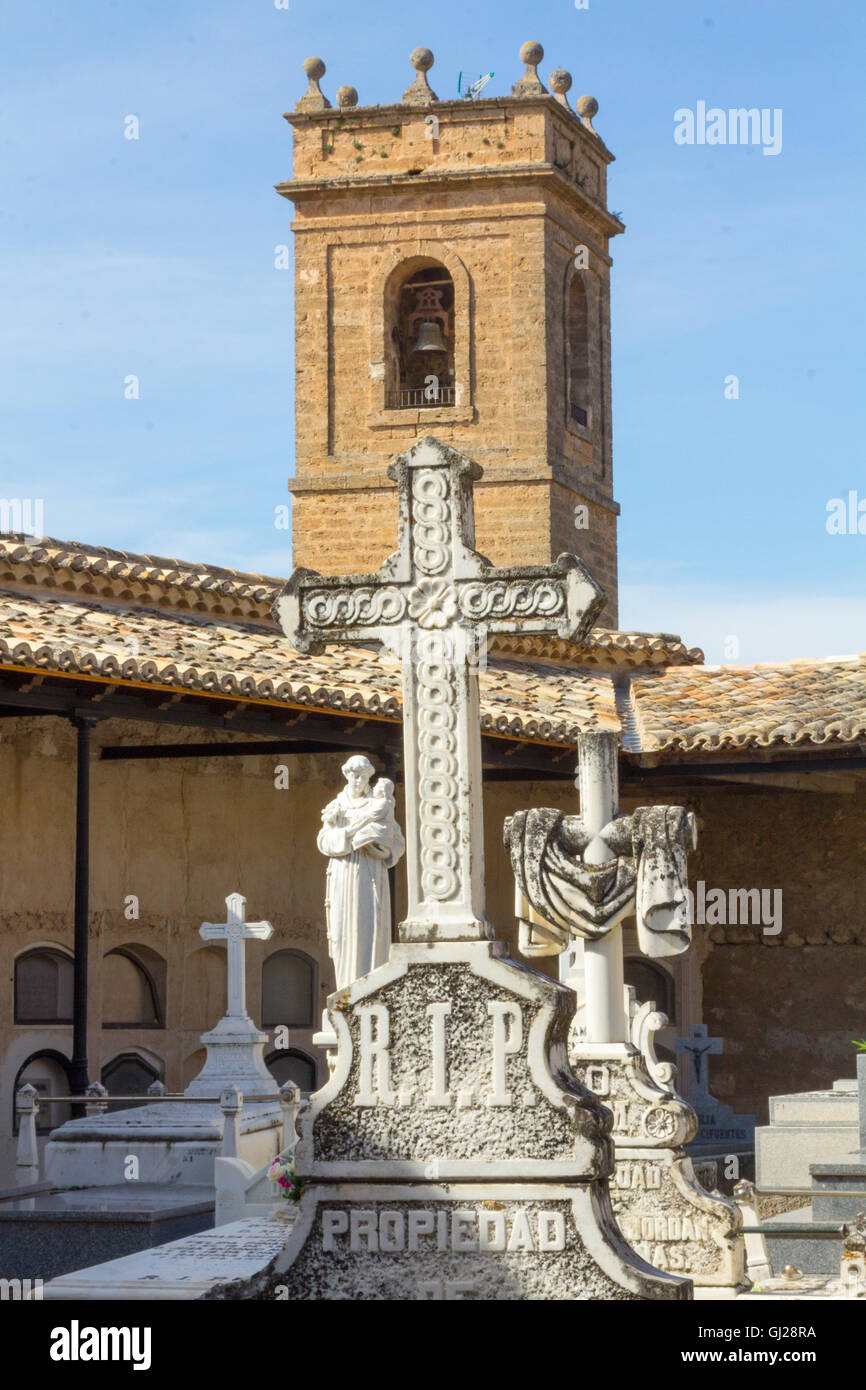 Old cross hi-res stock photography and images - Alamy