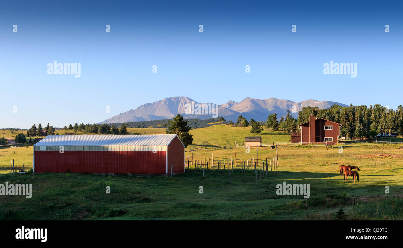 Colorado farm view hi-res stock photography and images - Alamy