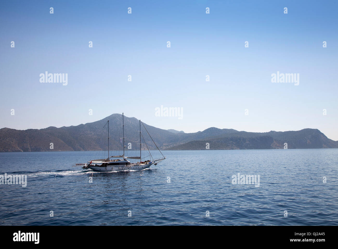Deep sea quay hi-res stock photography and images - Alamy