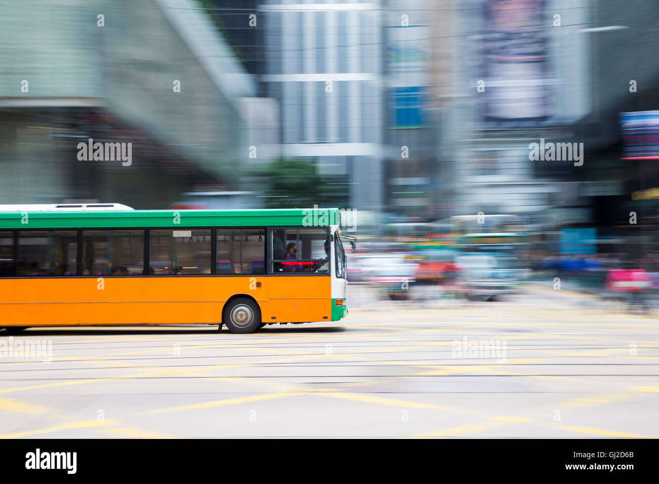 City shuttle bus hi-res stock photography and images - Alamy