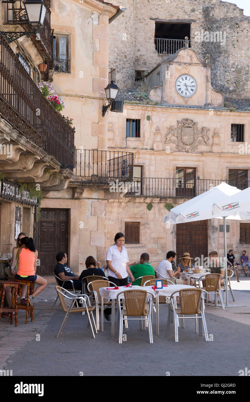 Cafe and Restaurant in Sepulveda, Segovia, Spain Stock Photo - Alamy