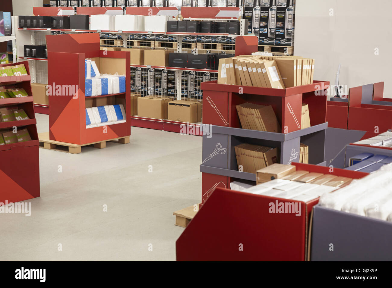 Product displays hi-res stock photography and images - Alamy