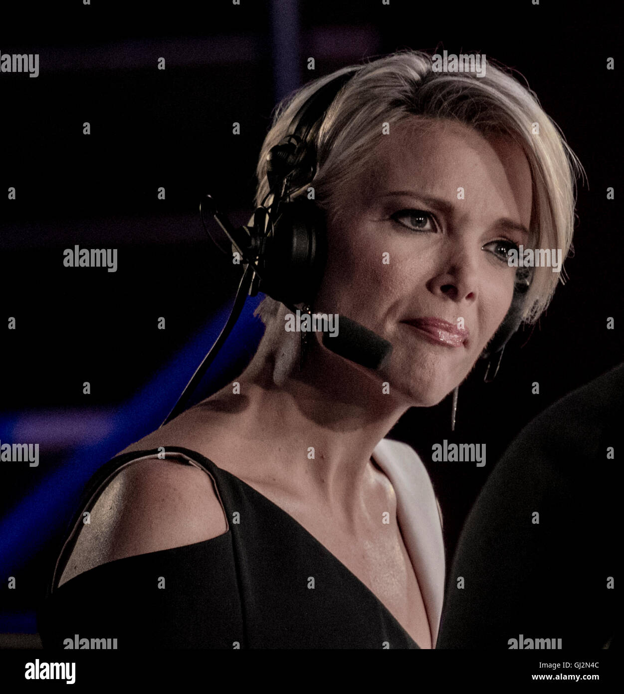 Megyn kelly fox hi-res stock photography and images - Alamy