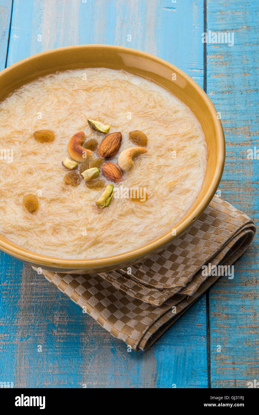 sweet Kheer or khir payasa, gil-e-firdaus, fereni also known as Sheer ...