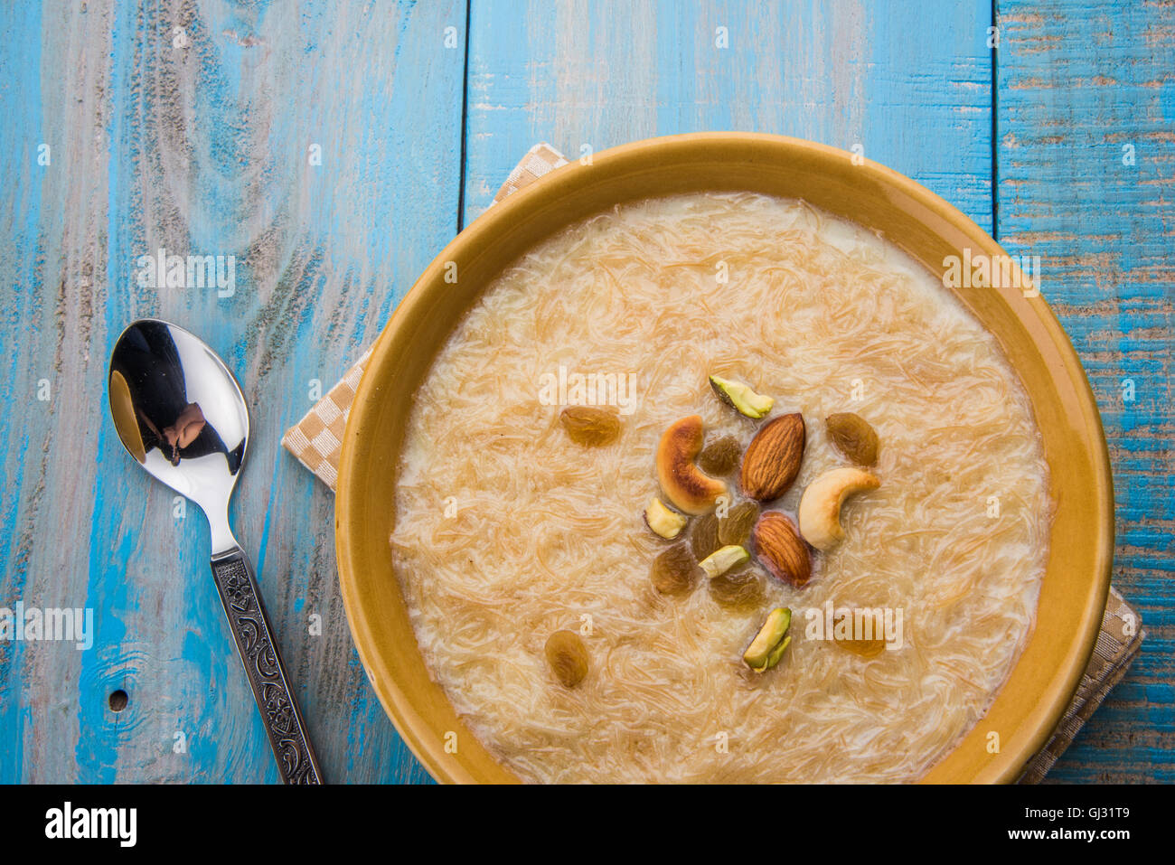 sweet Kheer or khir payasa, gil-e-firdaus, fereni also known as Sheer ...