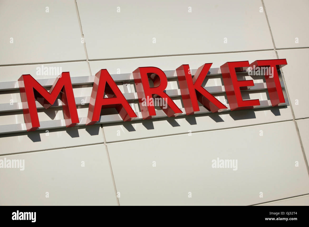 Block letter sign hi-res stock photography and images - Alamy