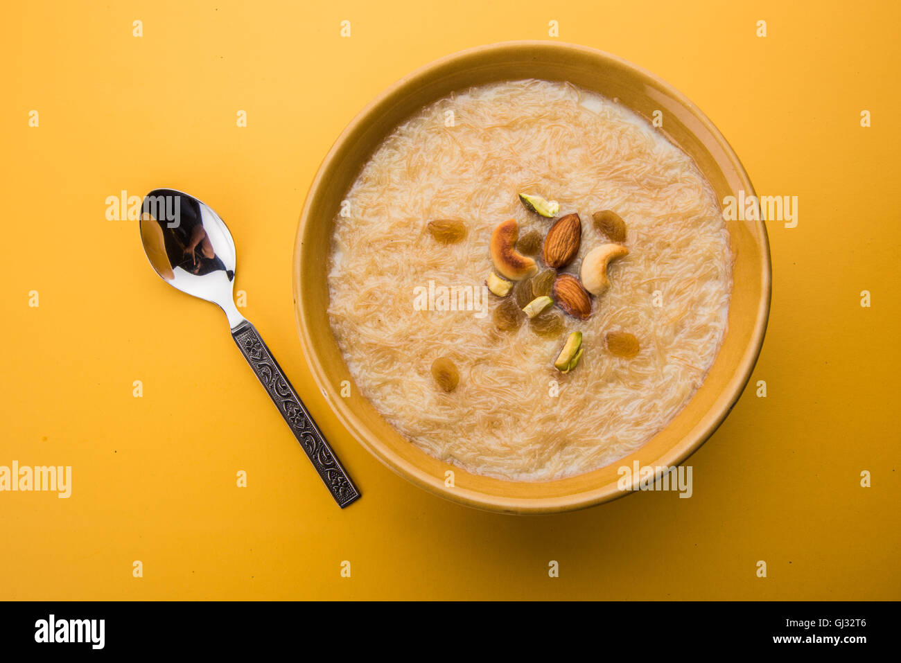 sweet Kheer or khir payasa, gil-e-firdaus, fereni also known as Sheer ...