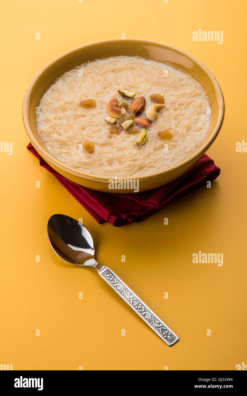sweet Kheer or khir payasa, gil-e-firdaus, fereni also known as Sheer ...