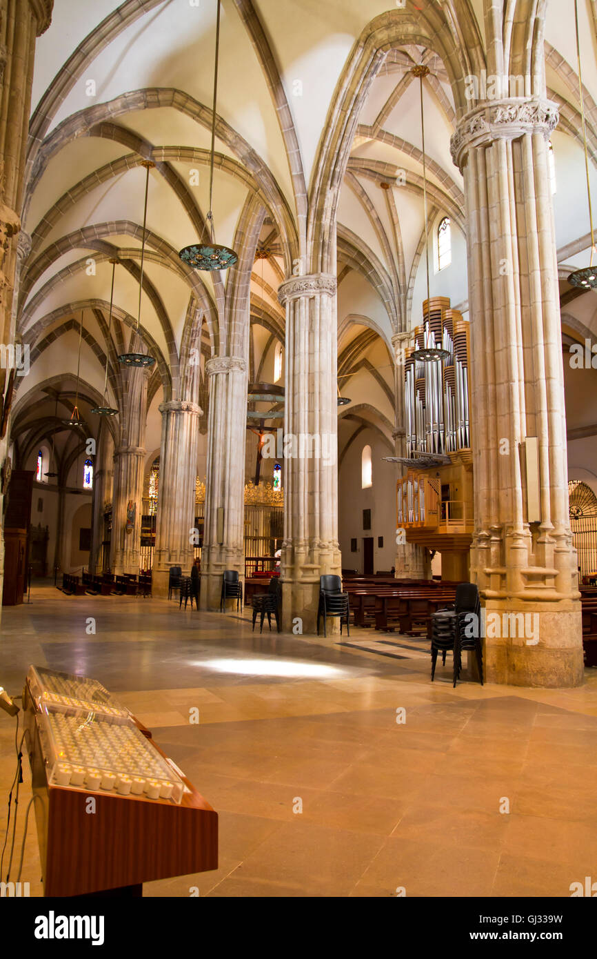 Cathedral nave, a space with Gothic-style columns Stock Photo - Alamy