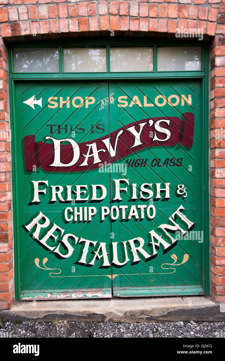 Davy's Fish & Chip Shop in the Pit Village at Beamish Open Air Museum ...