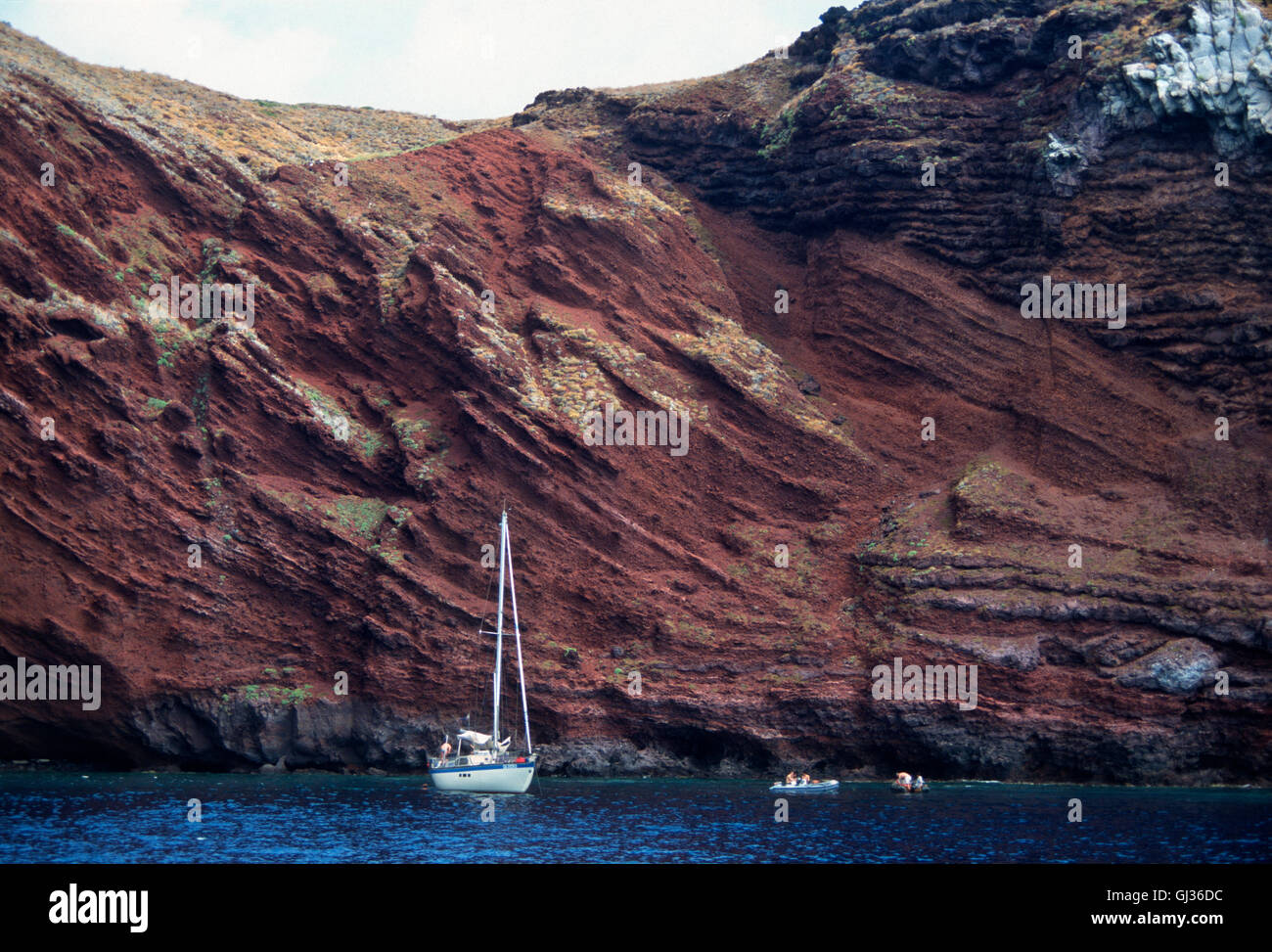 Coast capraia island tuscany hi-res stock photography and images - Alamy