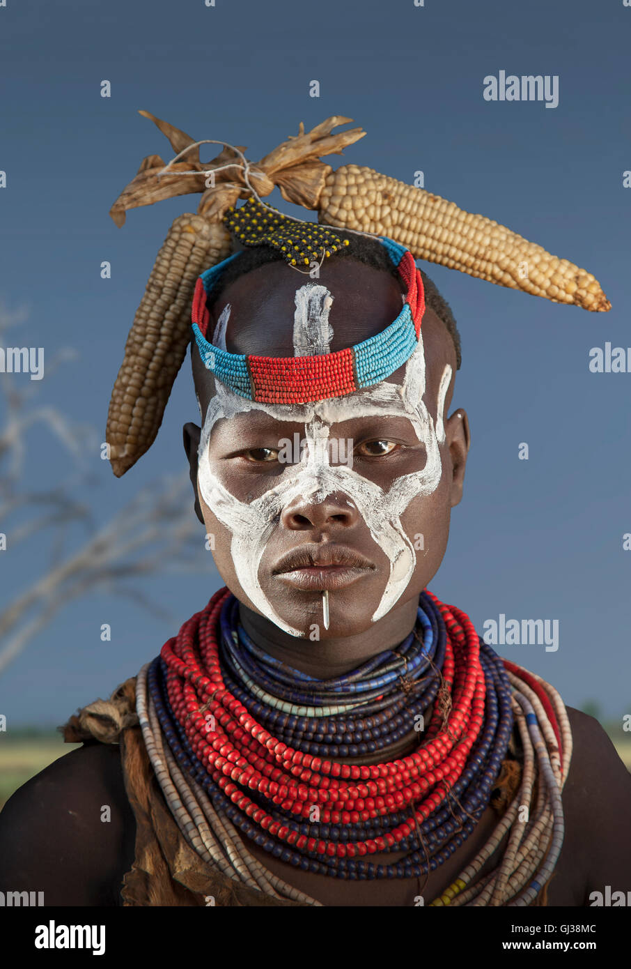 Karo female hi-res stock photography and images - Alamy