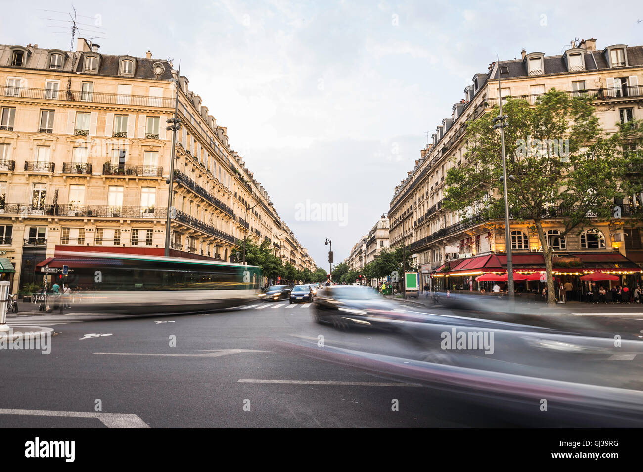 Place de republique paris hi-res stock photography and images - Alamy