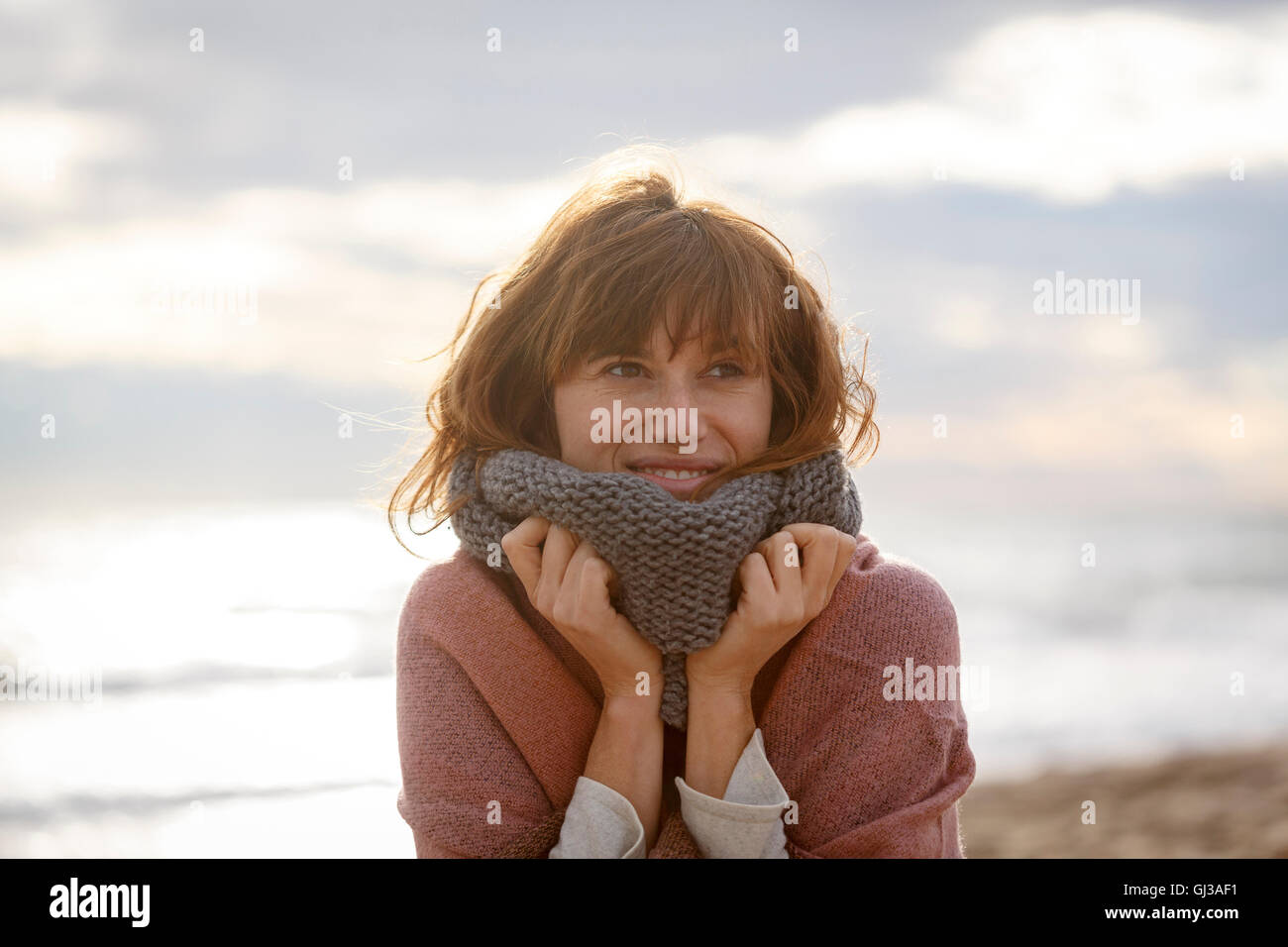 Snood woman hi-res stock photography and images - Alamy
