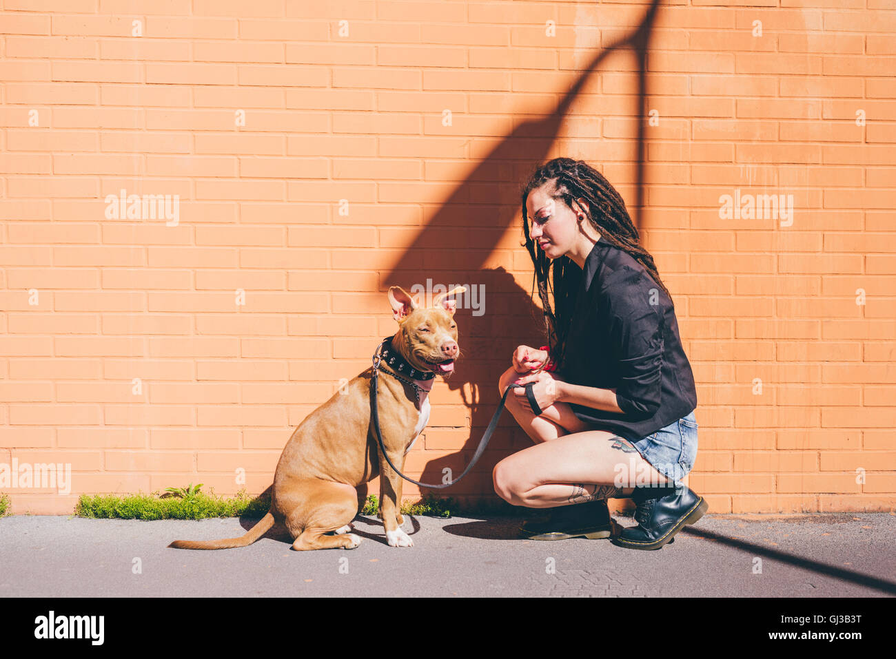 Woman in front bull hi-res stock photography and images - Alamy
