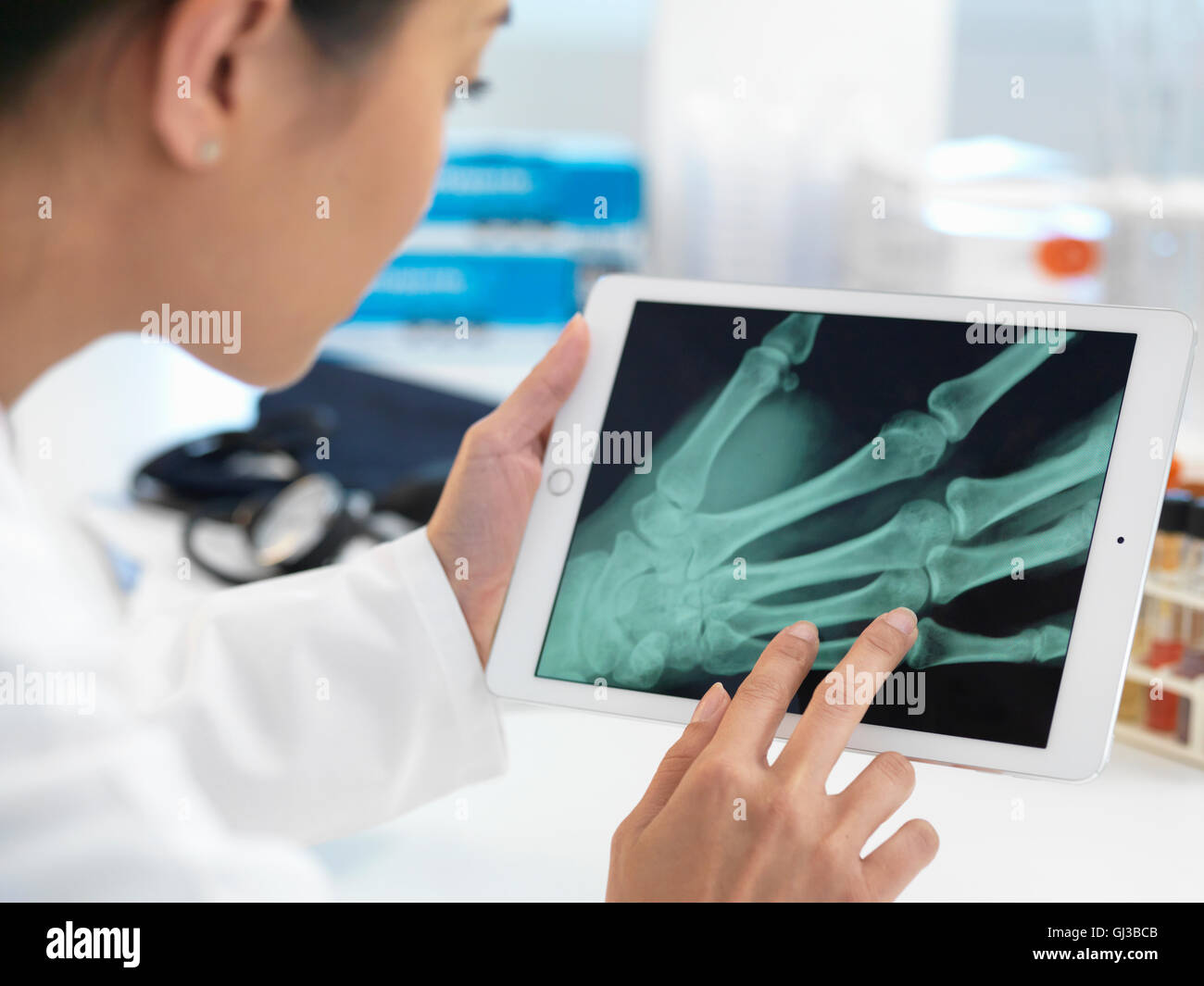 Digital xray hi-res stock photography and images - Alamy