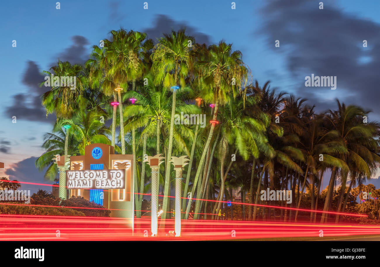 Welcome to miami sign hi-res stock photography and images - Alamy