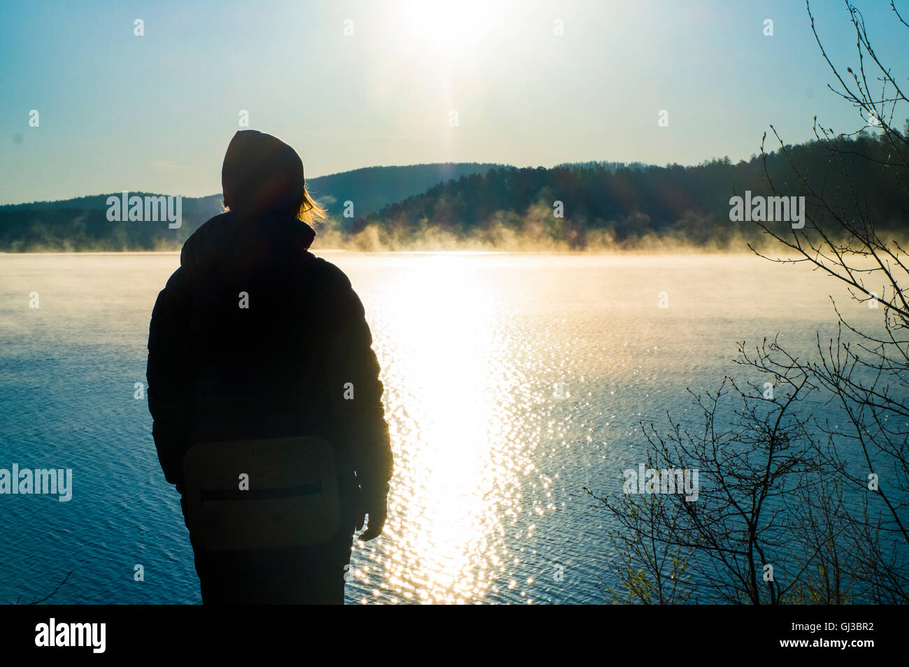 Female tourist at sunset hi-res stock photography and images - Alamy