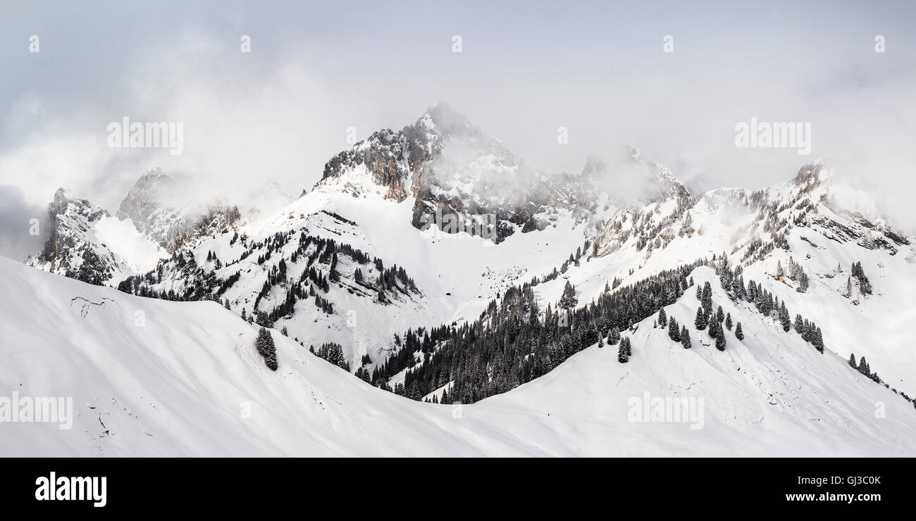 Reutte mountain hi-res stock photography and images - Alamy
