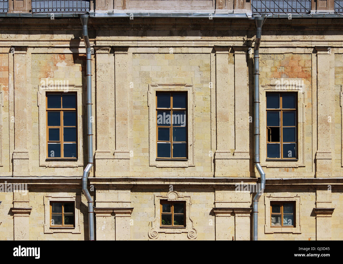 window in the historic architectural building Stock Photo - Alamy