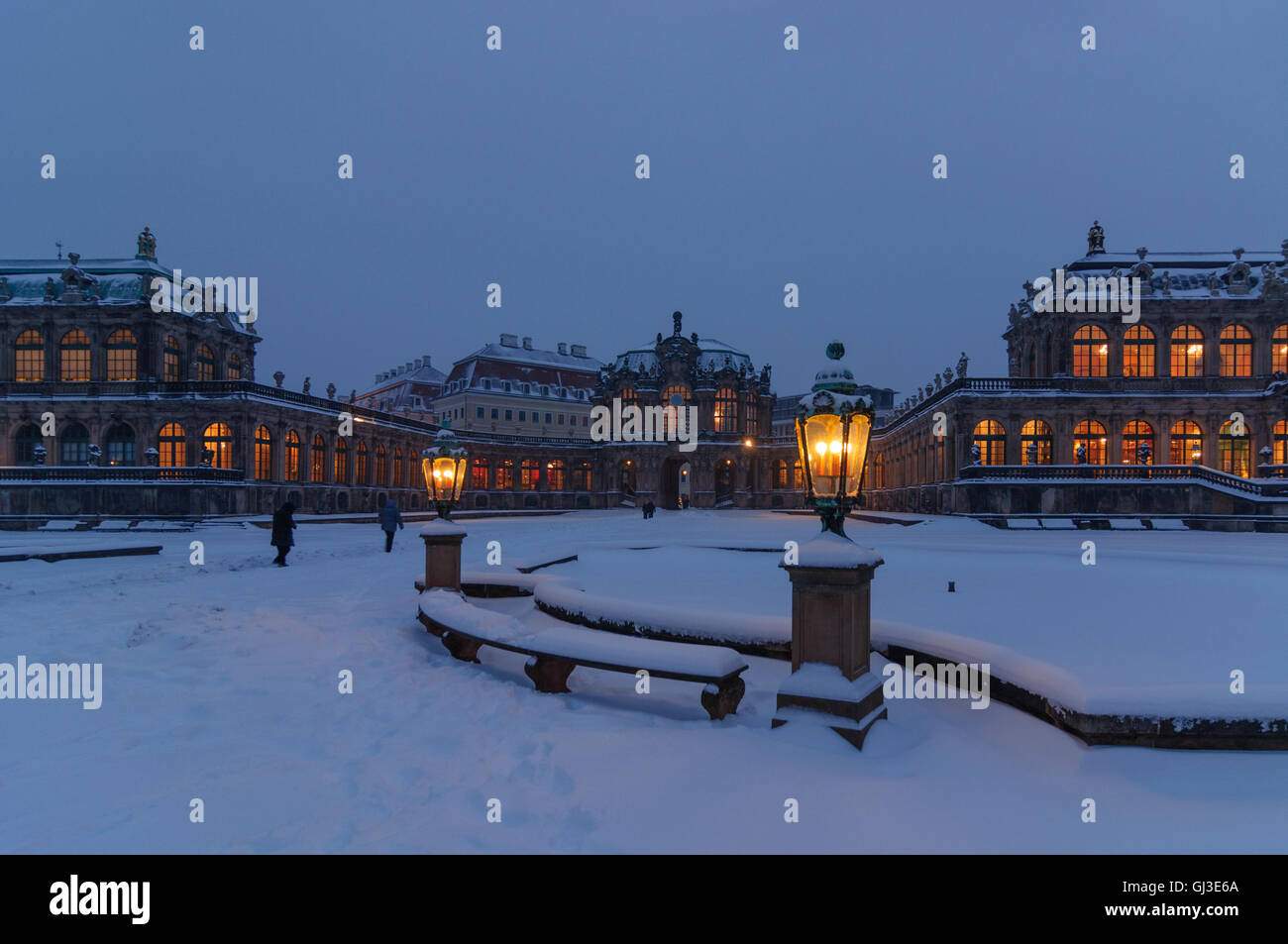Dresden zwinger snow hi-res stock photography and images - Alamy
