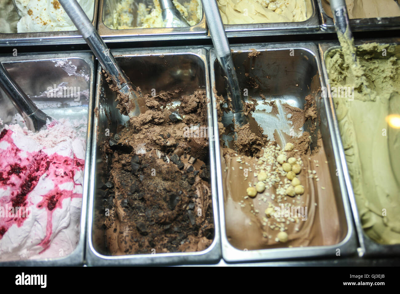 Ice cream shop / store / cafe Gelato/ Vivoli Gelaterie regarded by many ...