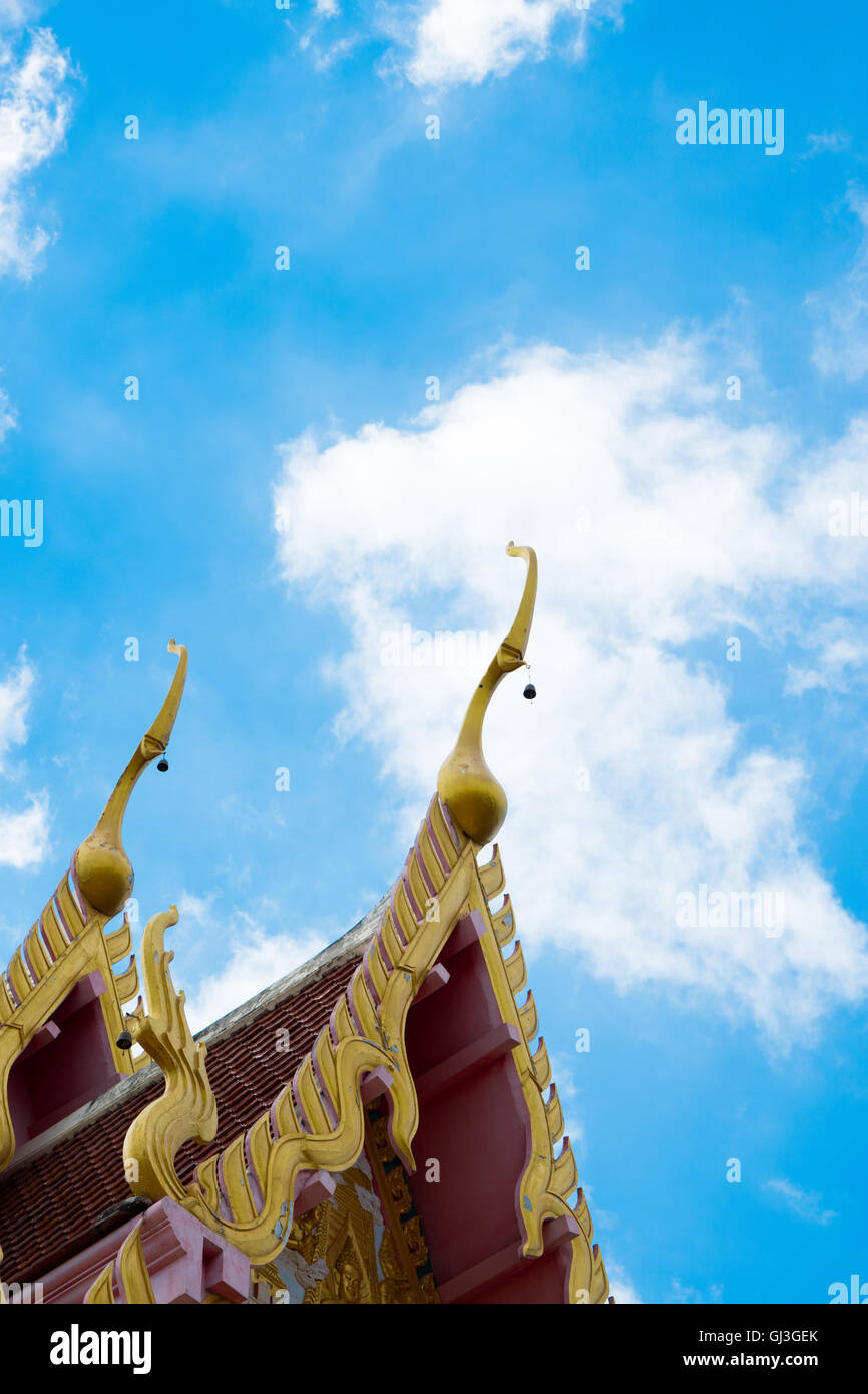 Gable apex hi-res stock photography and images - Alamy