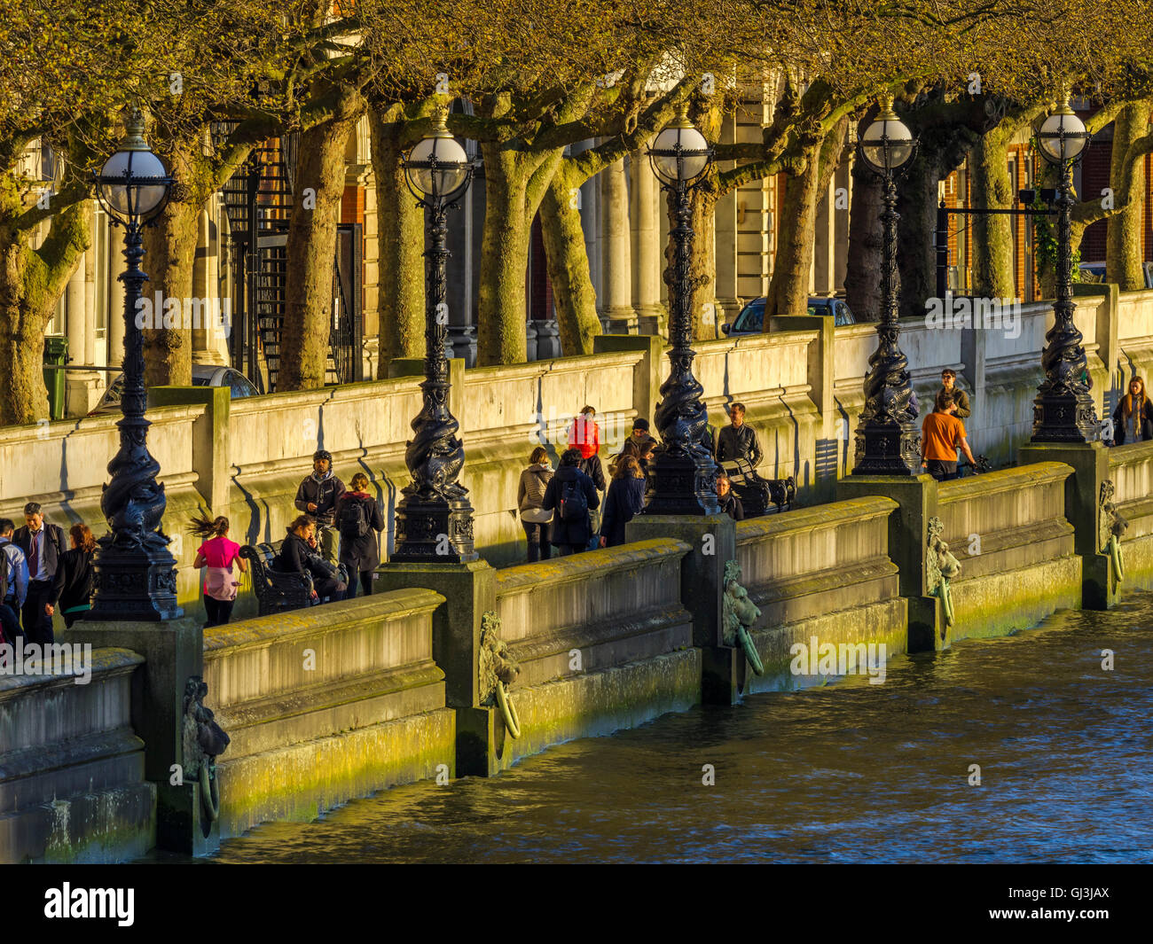 The Queen's Walk, London England Stock Photo - Alamy