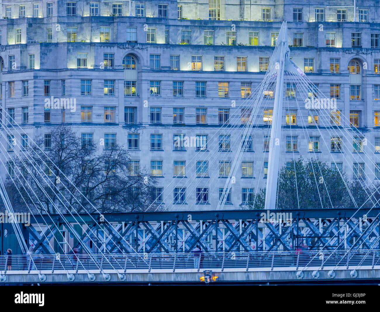 Golden Jubilee Bridge, London England Stock Photo - Alamy