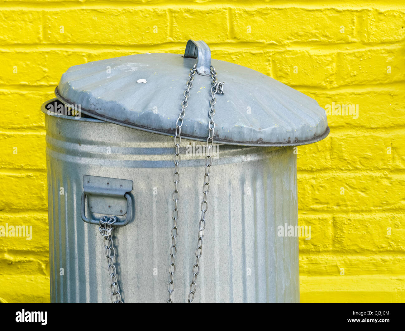 Garbage can in Chelsea area, London England Stock Photo - Alamy