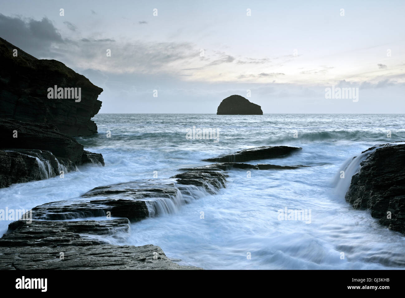 Cornwall visitor hi-res stock photography and images - Alamy