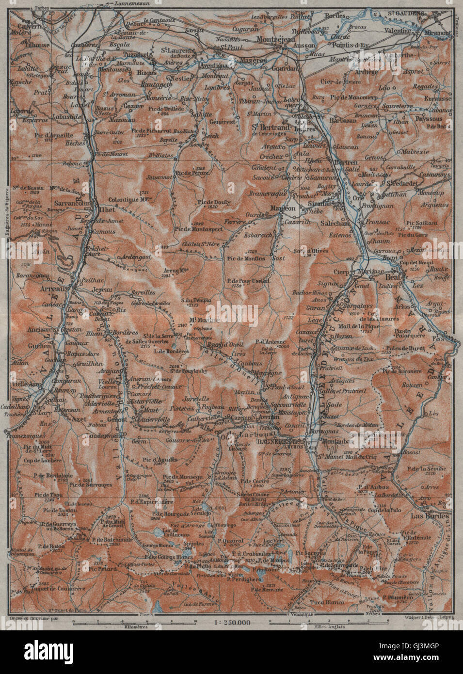 VALLEES D'AURE, DE LUCHON & D'ARAN topo-map. Haute-Garonne/Pyrénées ...