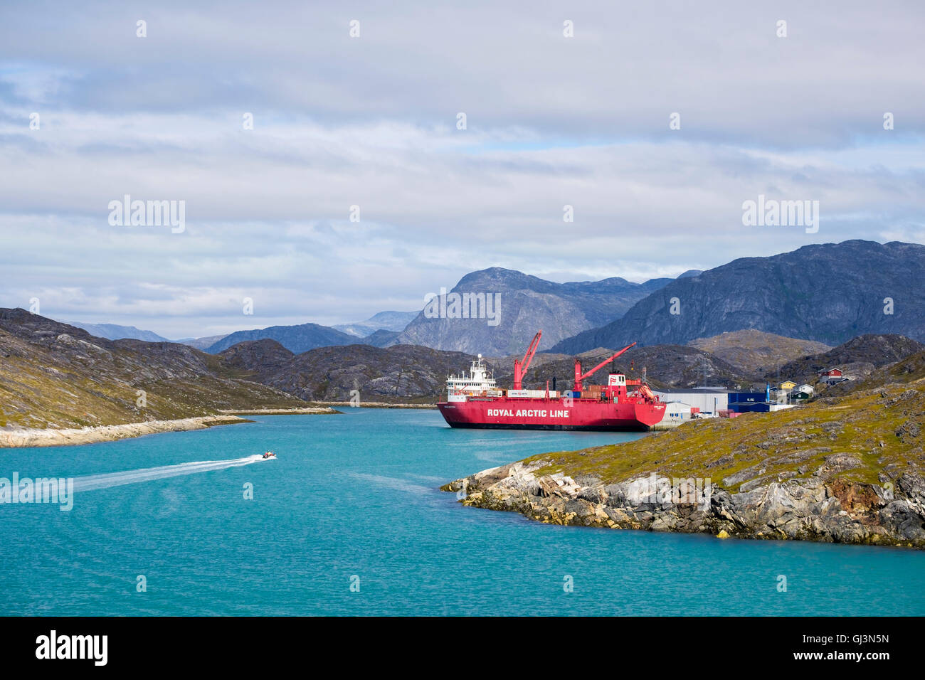 Royal Arctic Line container ship Irena Arctica (424 TEU) docked in port ...