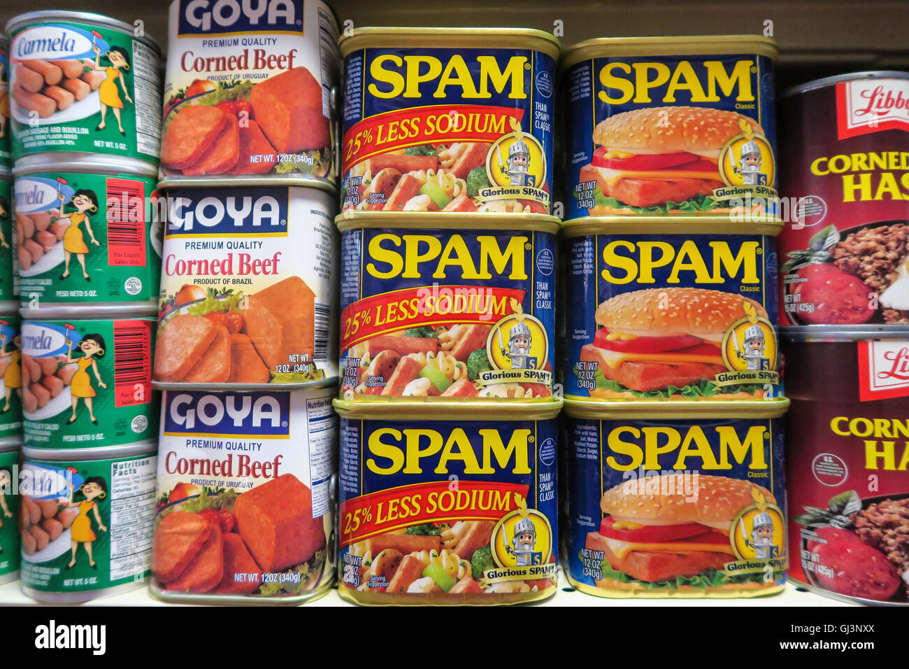 Spam cans hi-res stock photography and images - Alamy