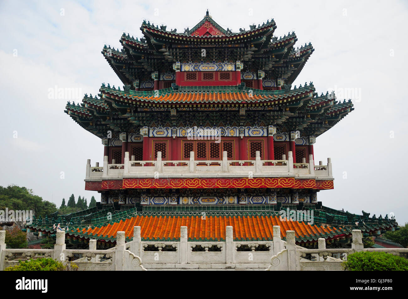 Tianmen shan temple on top of Tianmen mountain in Zhangjiajie city ...