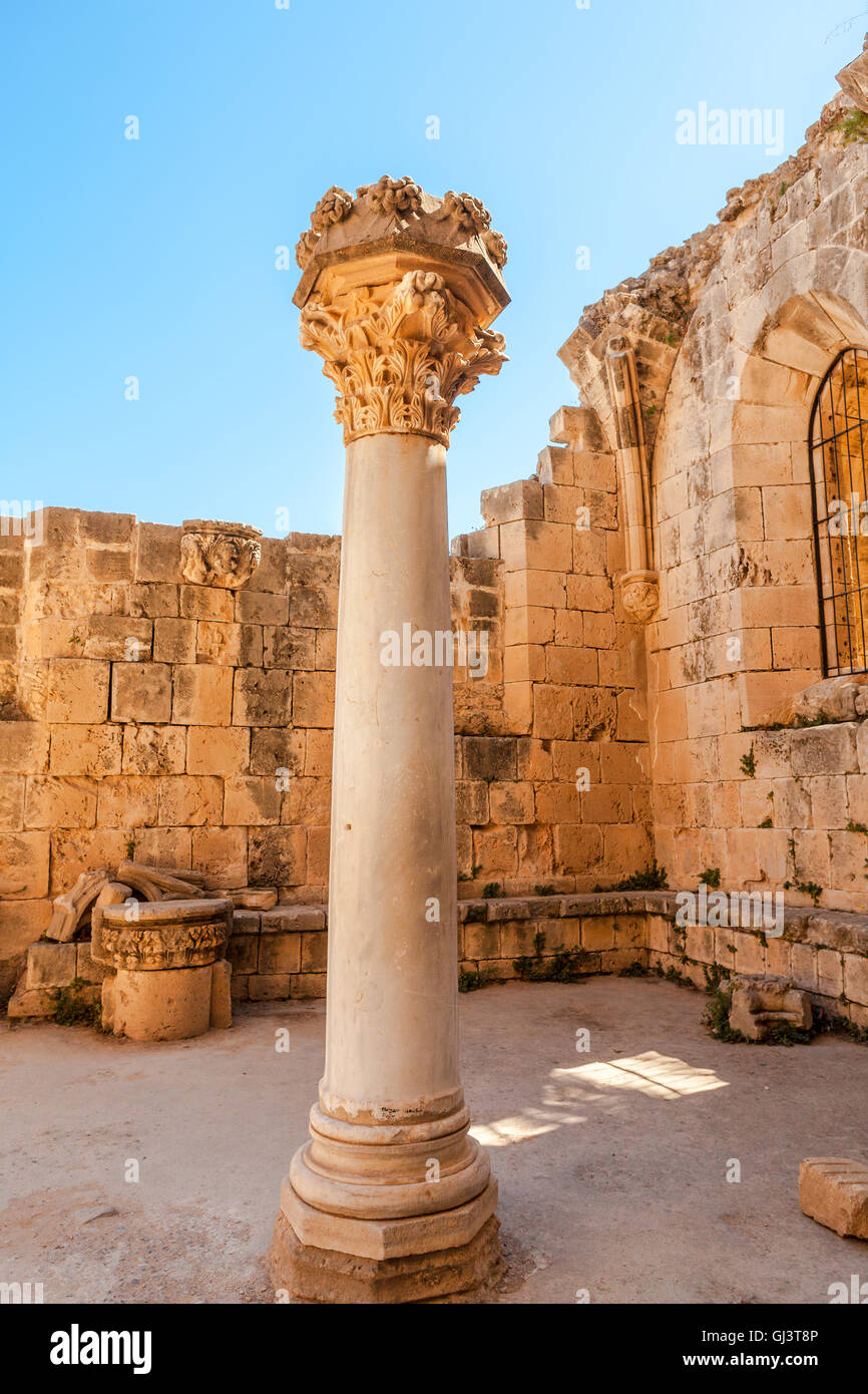 Corinthian pillar hi-res stock photography and images - Alamy
