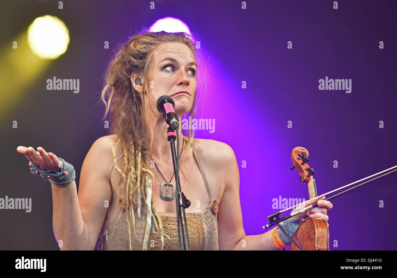 Cropredy, UK. 11th August, 2016. Picture :Fairports Cropredy Convention ...