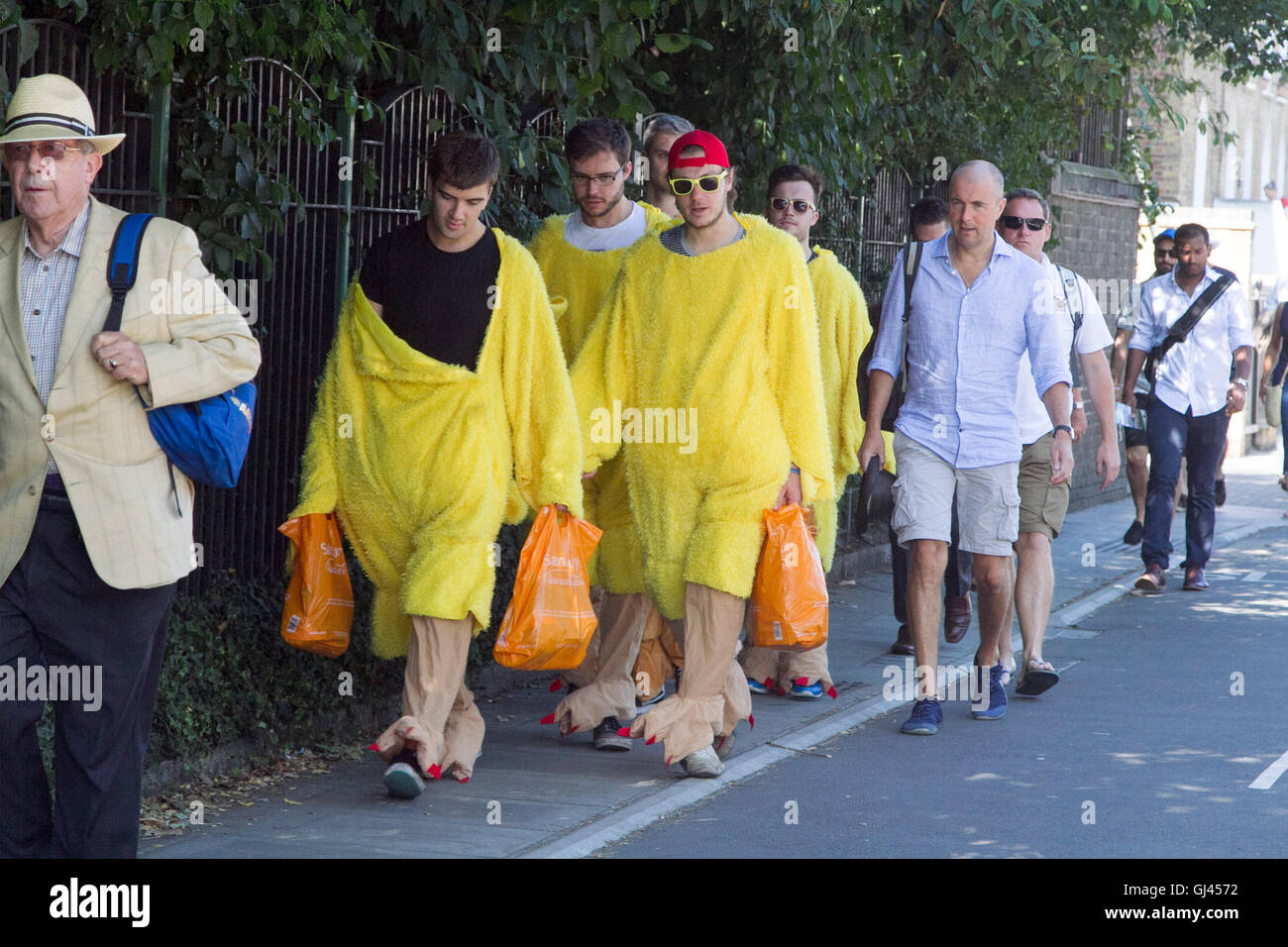 Test suits hi-res stock photography and images - Alamy