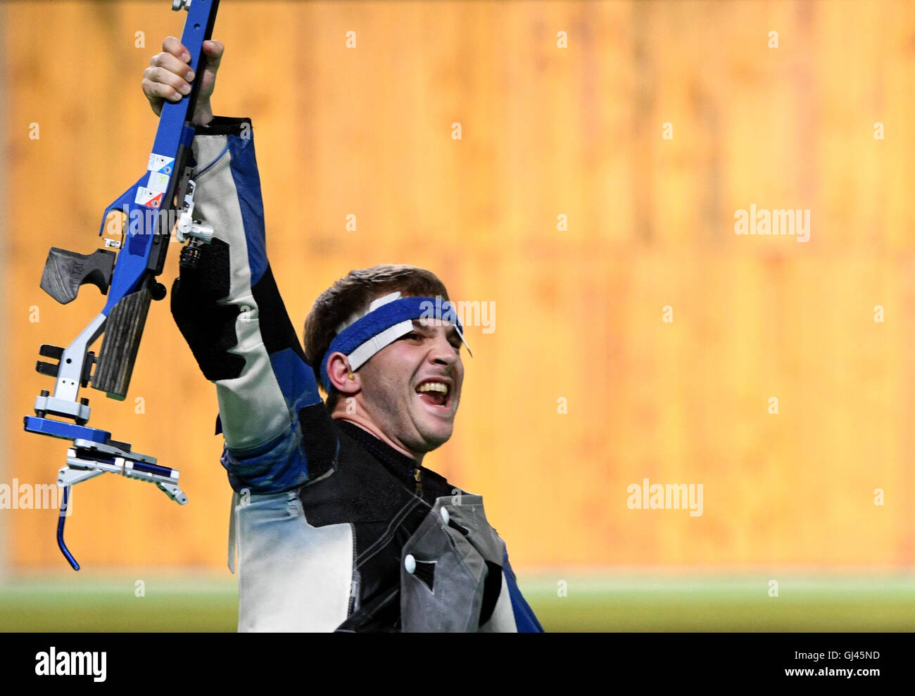 Rio de Janeiro, Brazil. 12th Aug, 2016. Gold medalist Henri Junghaenel ...